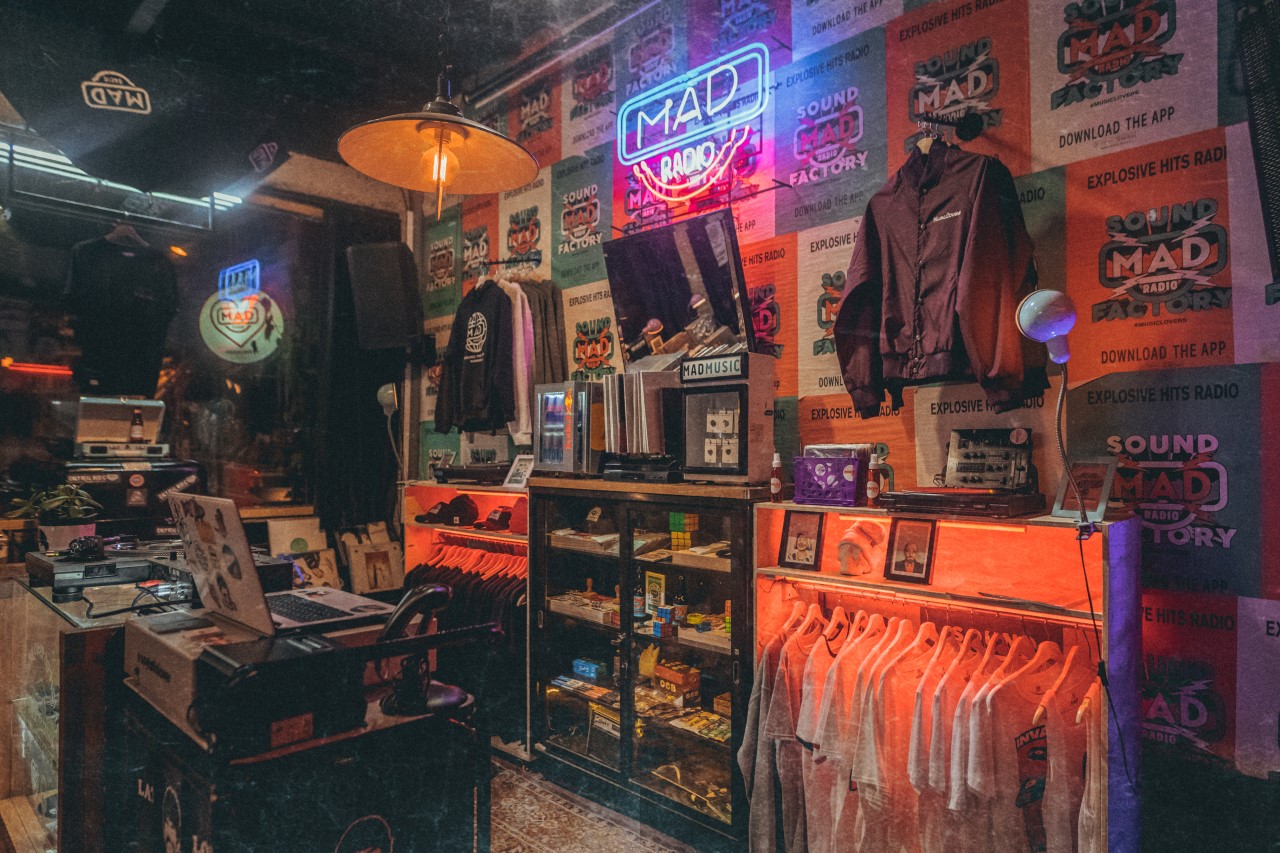 Mad Radio - Apostando Por La Música Alternativa e Independiente - Dark ...